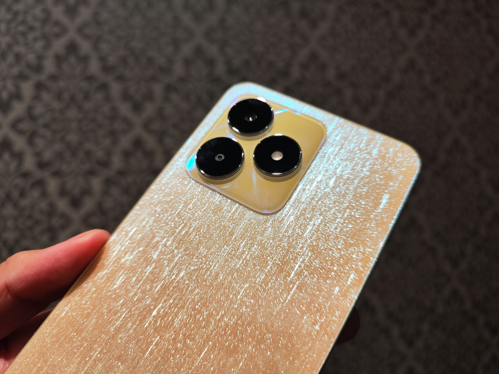 Review realme C53 NFC, Fiturnya Komplit Gak Cocok di Entry-Level